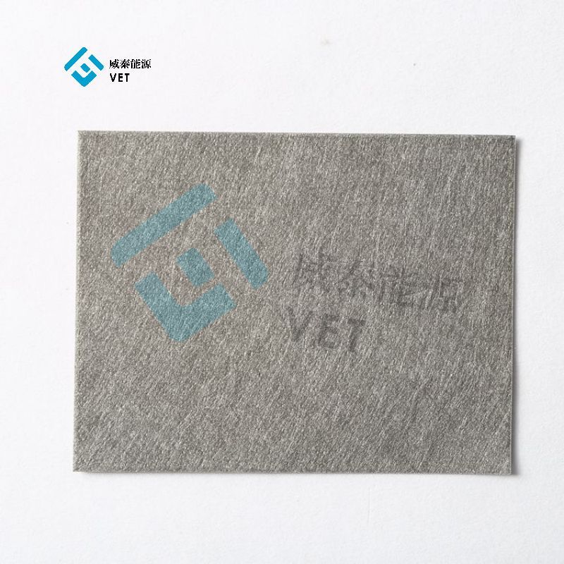 Gas diffusion layer platinum-coated titanium felt for water electrolysis